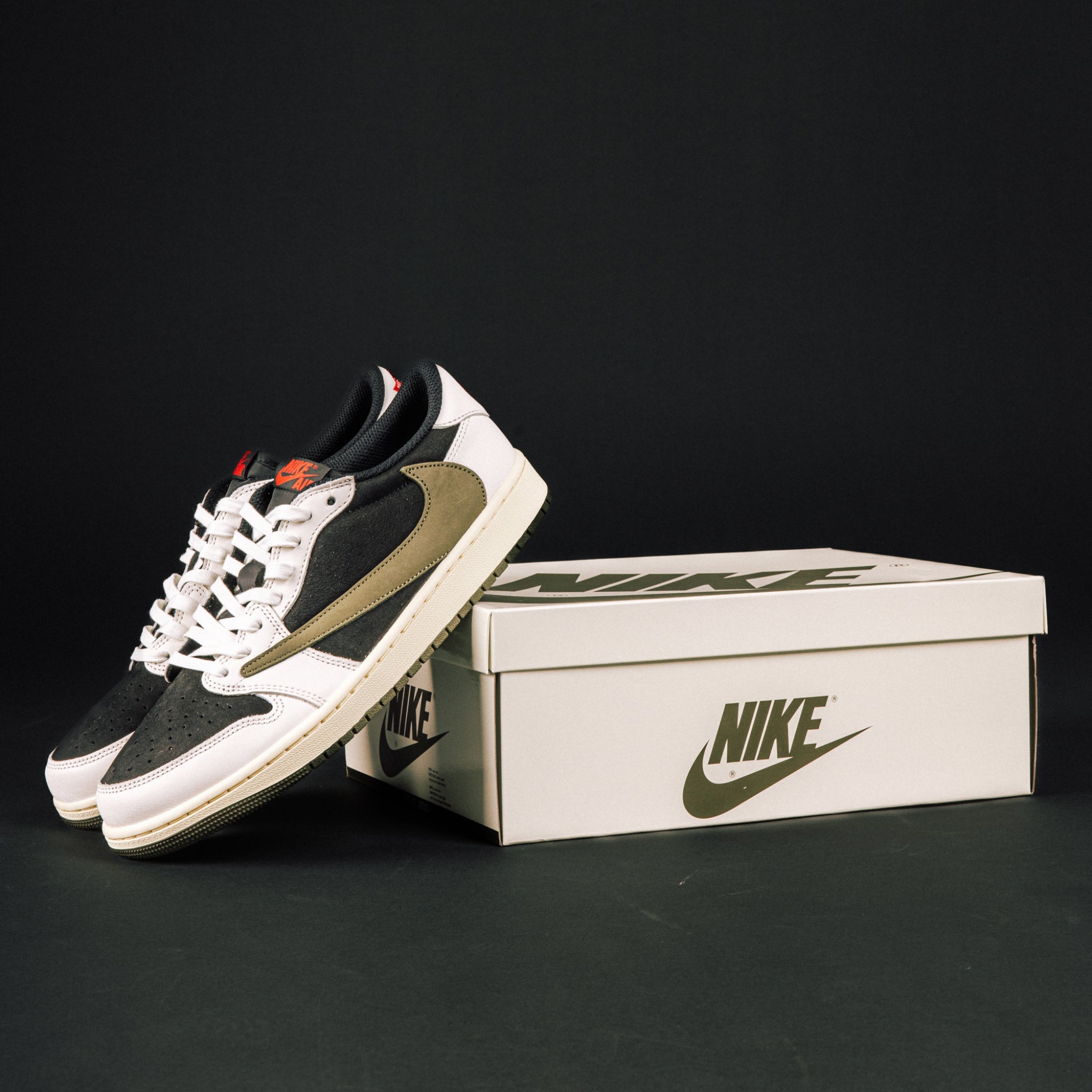 Sneakers – Copboyz